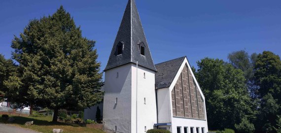 Kirchen | Abtsteinach - Die moderne Gemeinde im Odenwald